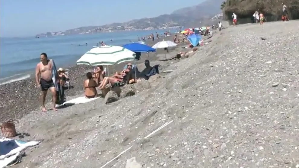 Vídeo: El temporal deja un escalón en la playa de Motril: exigen la construcción de un espigón