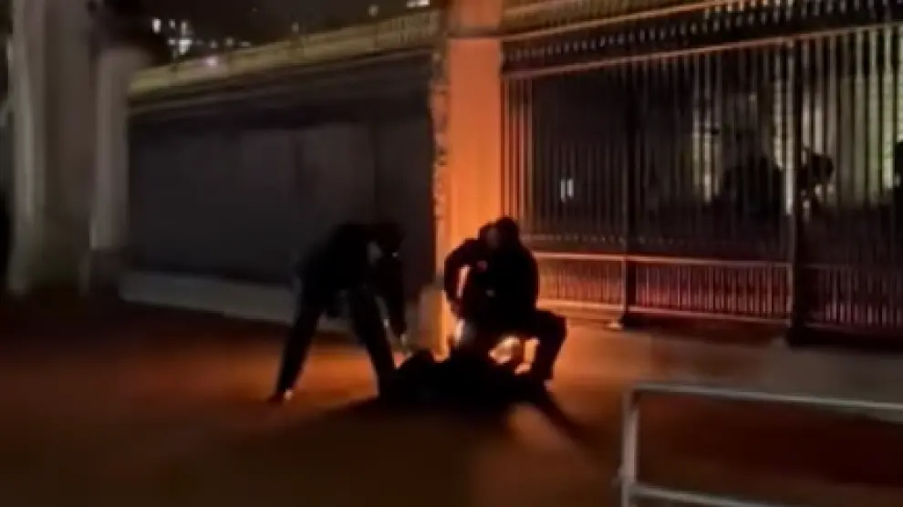Detenido un hombre de 30 años por provocar un incendio en Buckingham Palace
