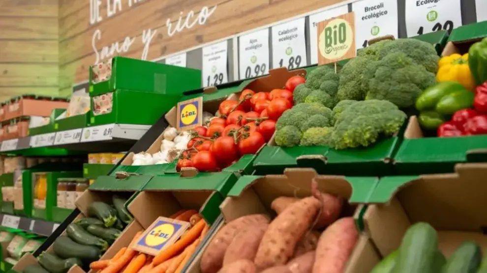 Lidl refuerza su propuesta BIO en sus supermercados en España con más ...