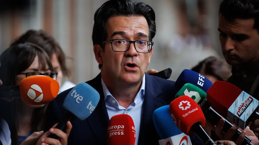 Los súper plantan cara a Díaz y califican de "inaplicable" el tope de ...