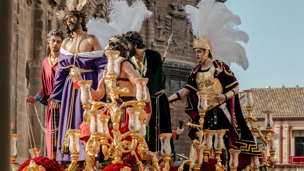 Programa completo de la Semana Santa 2025 en Sevilla: horarios y fechas ...