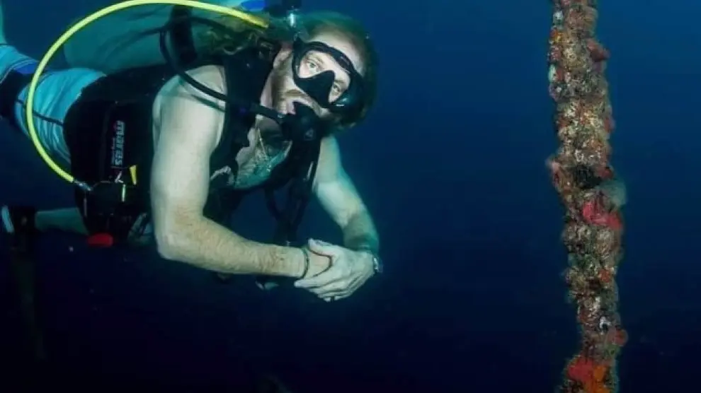 Joseph Dituri bate el récord del mundo bajo el agua: 100 días en un ...