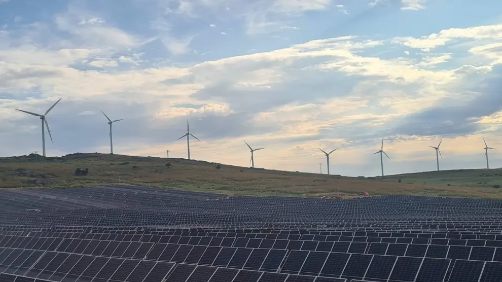 EDPR recibe el visto bueno para el primer proyecto híbrido eólico-solar ...