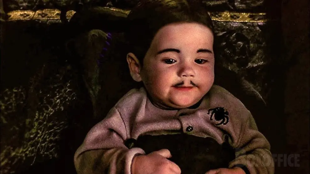 Qué fue de Kaitlyn y Kristen Hooper, las gemelas que interpretaron a Pubert, el bebé de la ...