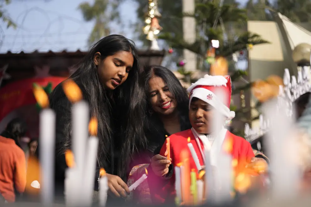 Fotos: Entre mercadillos y la playa: así se celebra la Navidad por todo ...