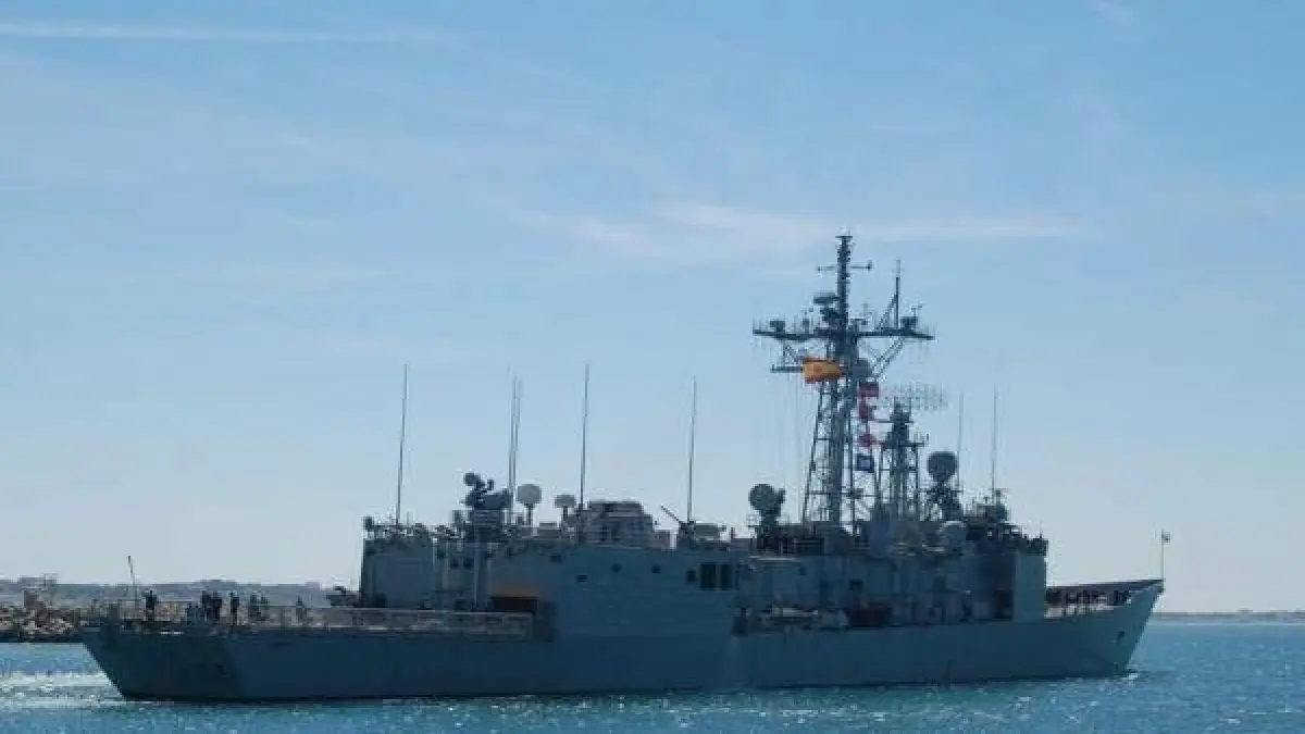 La fragata 'Navarra' zarpa para relevar a la 'Reina Sofía' en la ...