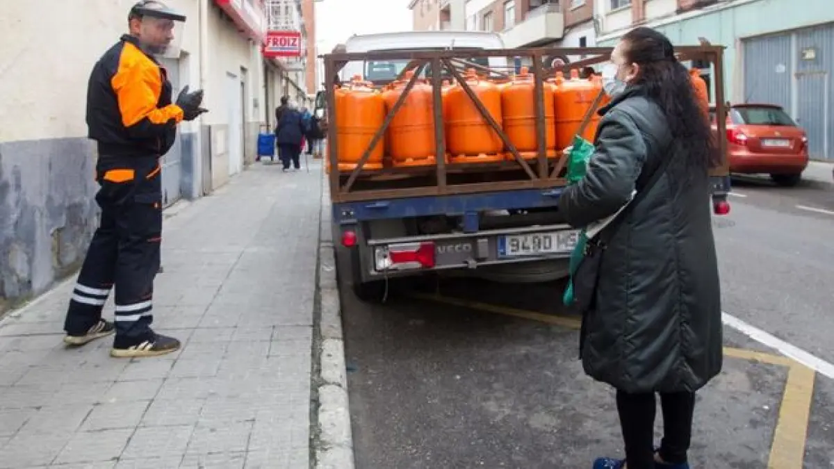 Butaneros en alarma: Mascarilla gratis con la bombona y el dinero en un ...
