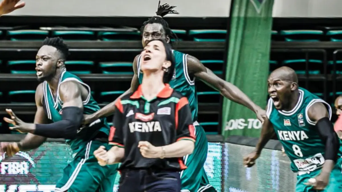 Liz Mills hace historia como la primera mujer en llevar a una selección ...