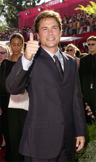 Rob Lowe resuelve extrajudicialmente una denuncia de su niñera por ...