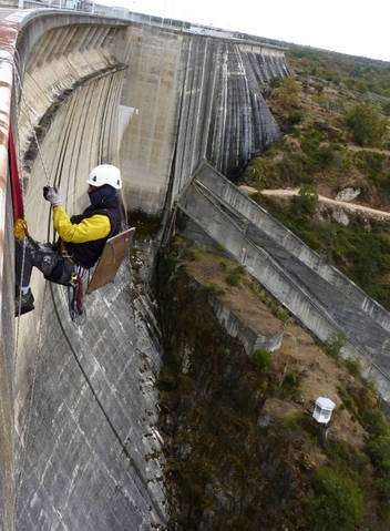 La presa de Almendra se acondiciona para el turismo: así es el embalse ...