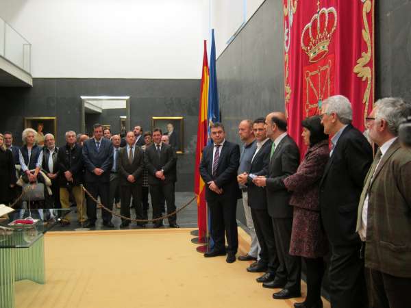 Santos Cerdán toma posesión como nuevo parlamentario foral, en ...