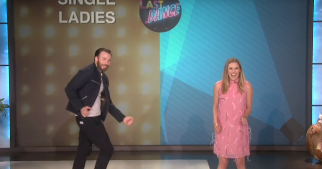 [Vídeo del día] Chris Evans y Elizabeth Olsen: guerra de bailes