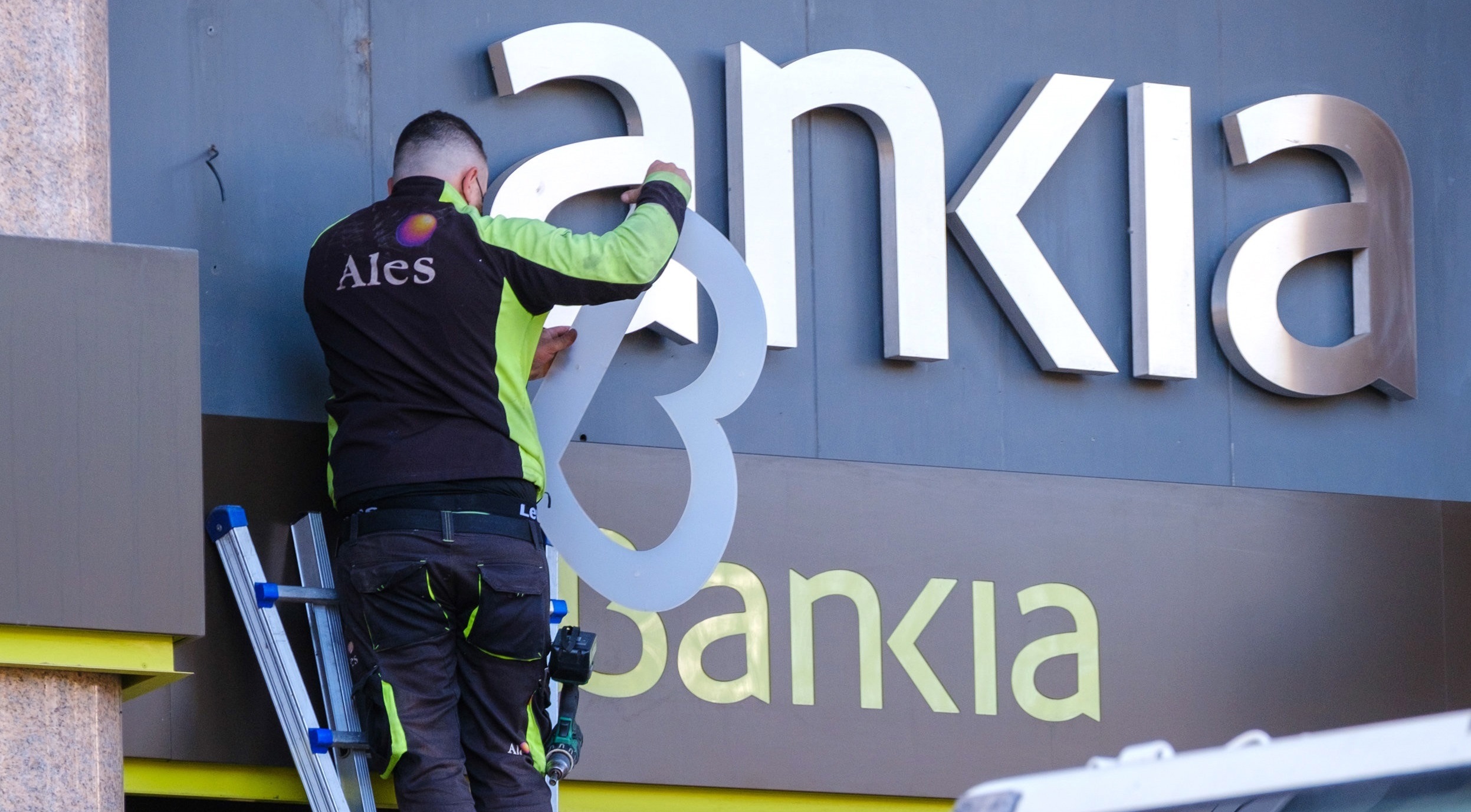Bankia pasa a formar parte de CaixaBank y pone fin a una historia de 10 ...