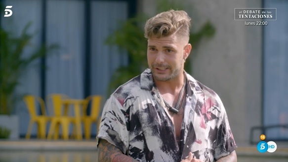 Simone Coppola vuelve a 'La isla de las tentaciones' y tiene una cita con una de las protagonistas