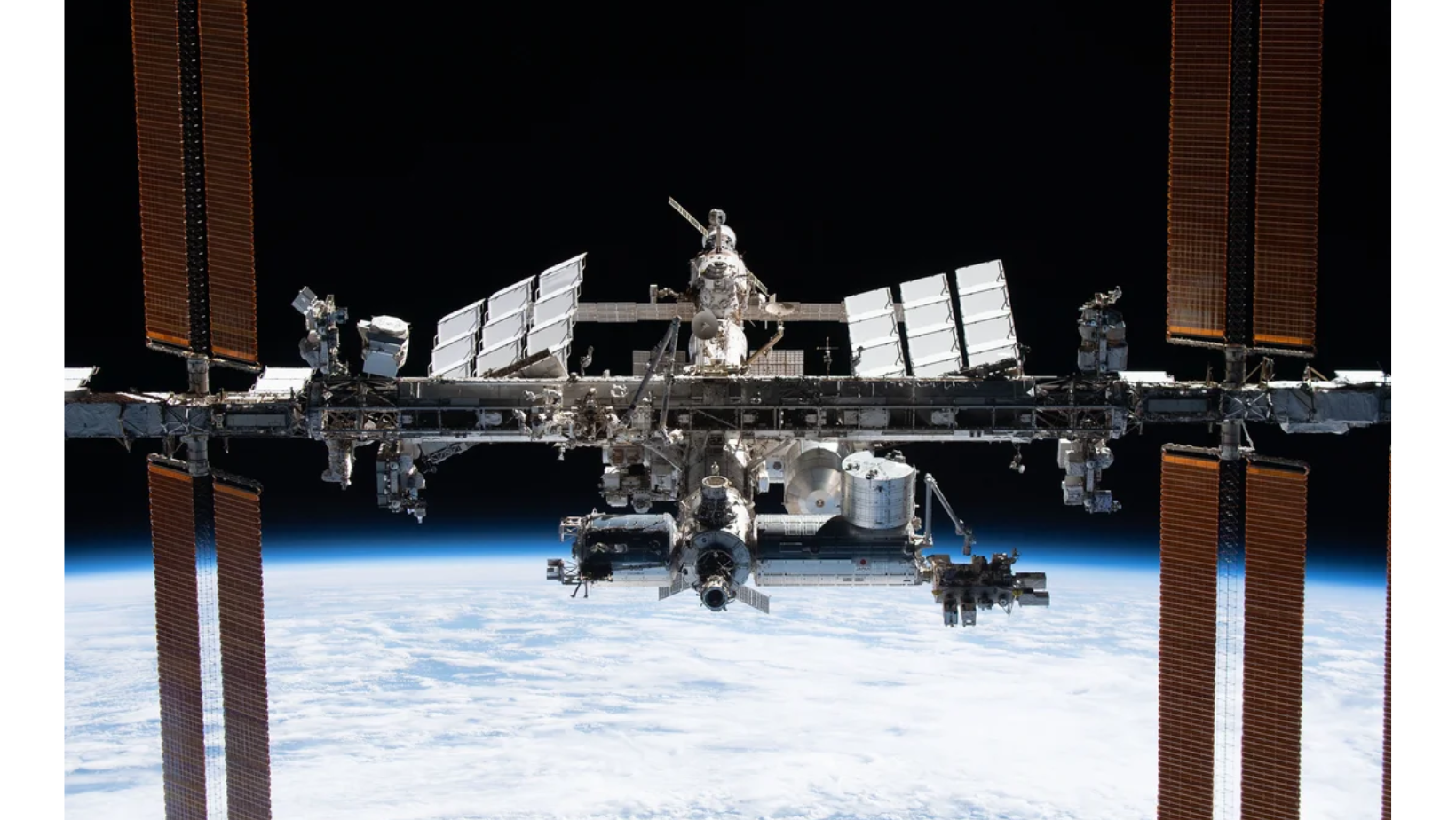 Fotos: Nuevas fotos muestran la Estación Espacial Internacional con todo detalle | Imágenes