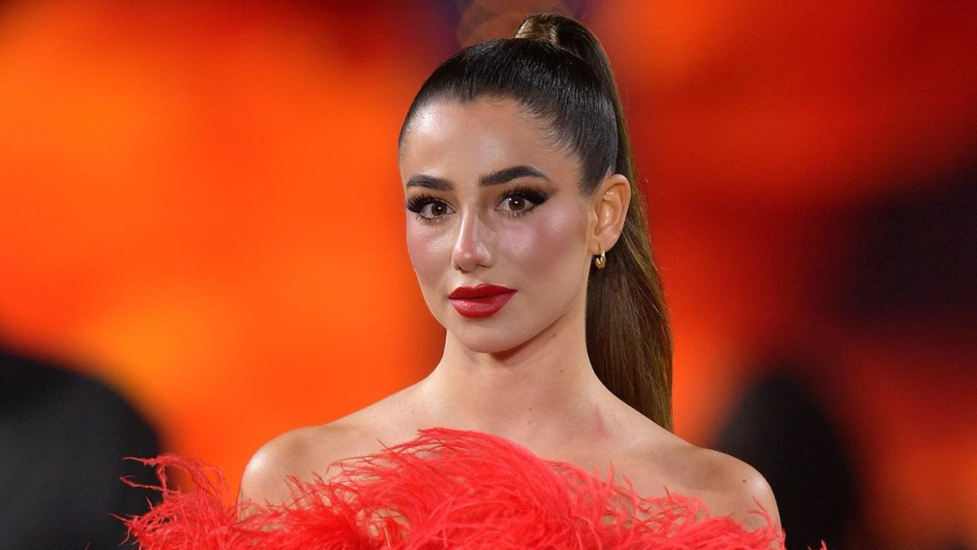 La 'tiktoker' Lola Lolita hace su debut en la pasarela y desfila en ...