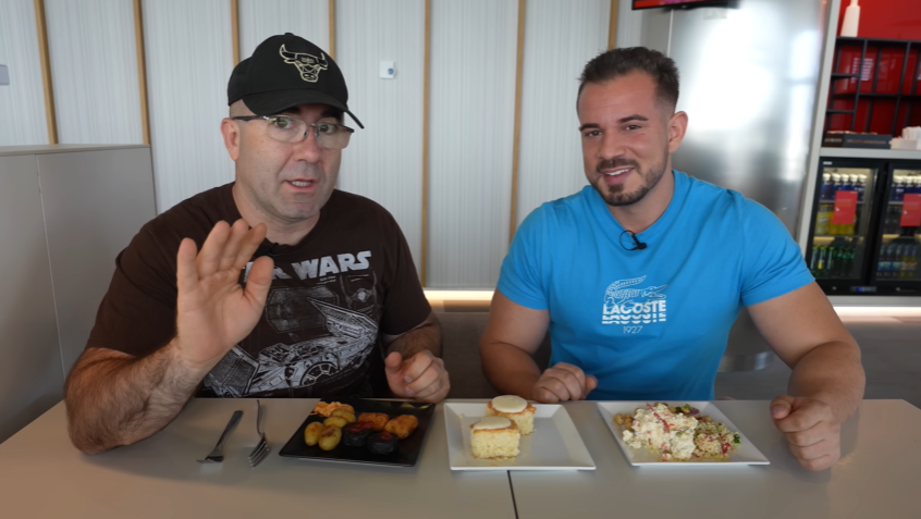 Así es Sezar Blue, el 'youtuber' gastronómico que te enseña dónde ...