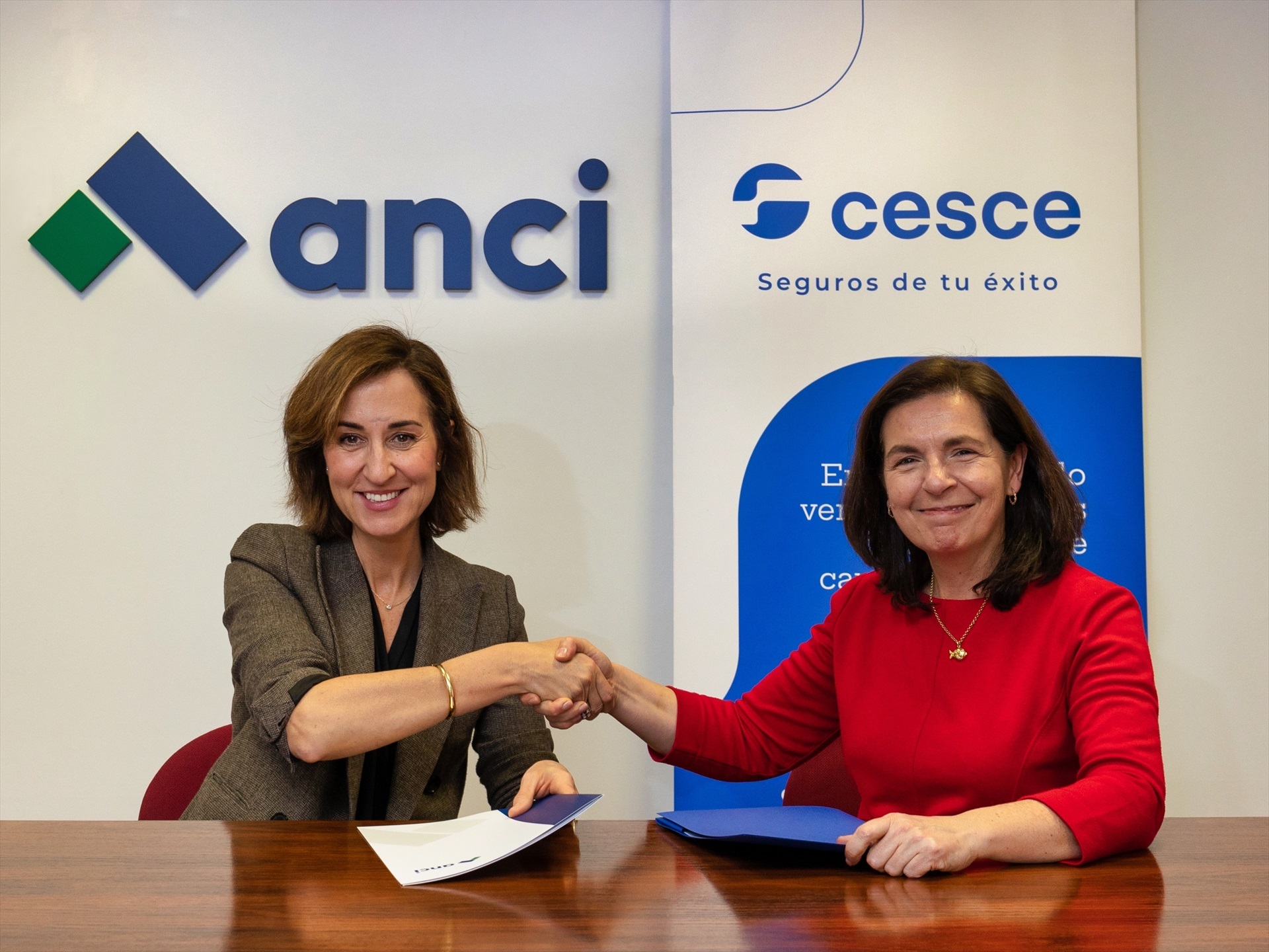 Cesce y ANCI apuestan por dar a conocer los productos de la Cuenta del ...
