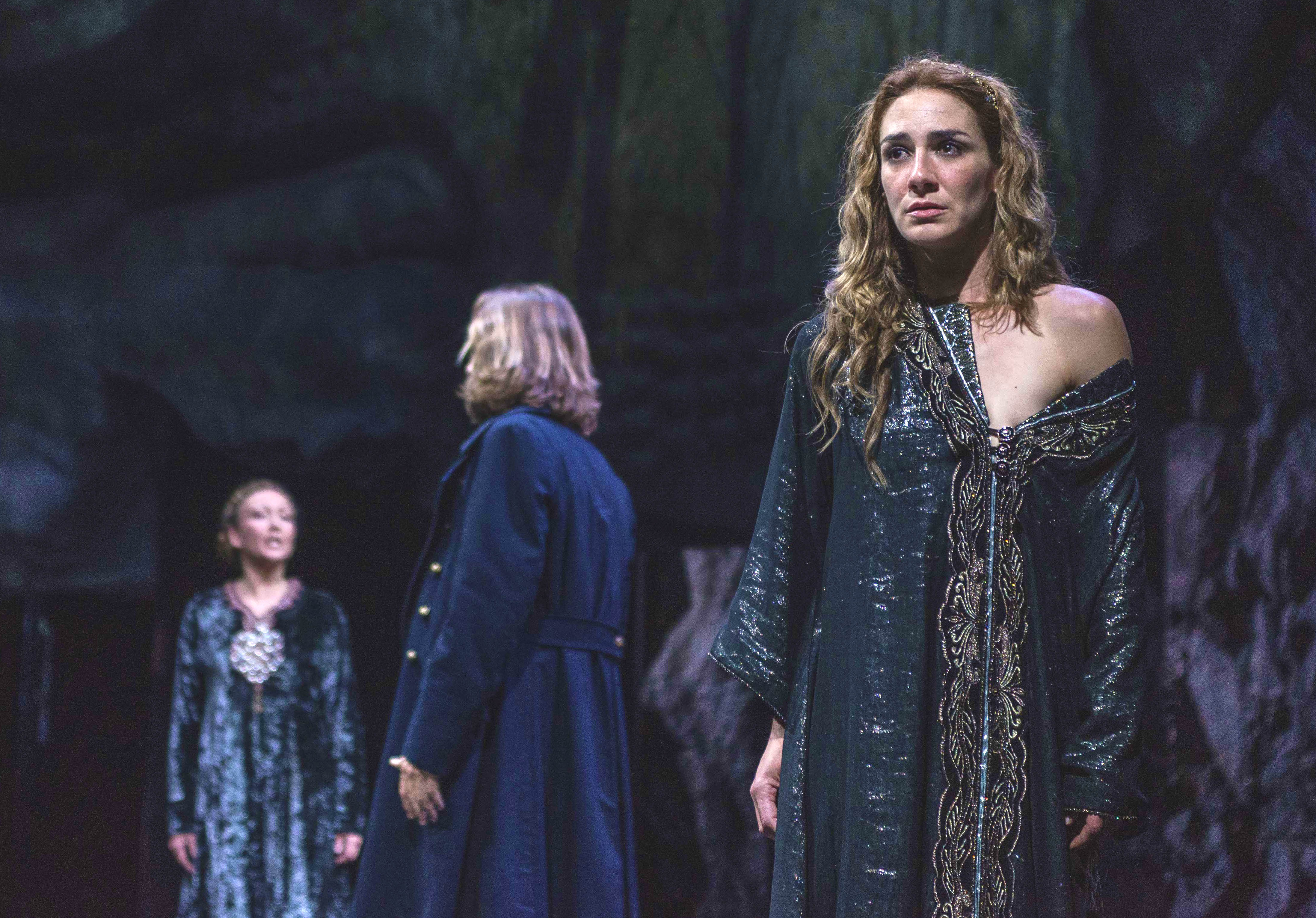 Marta Poveda: "La mujer en el teatro clásico poseía inteligencia y ...