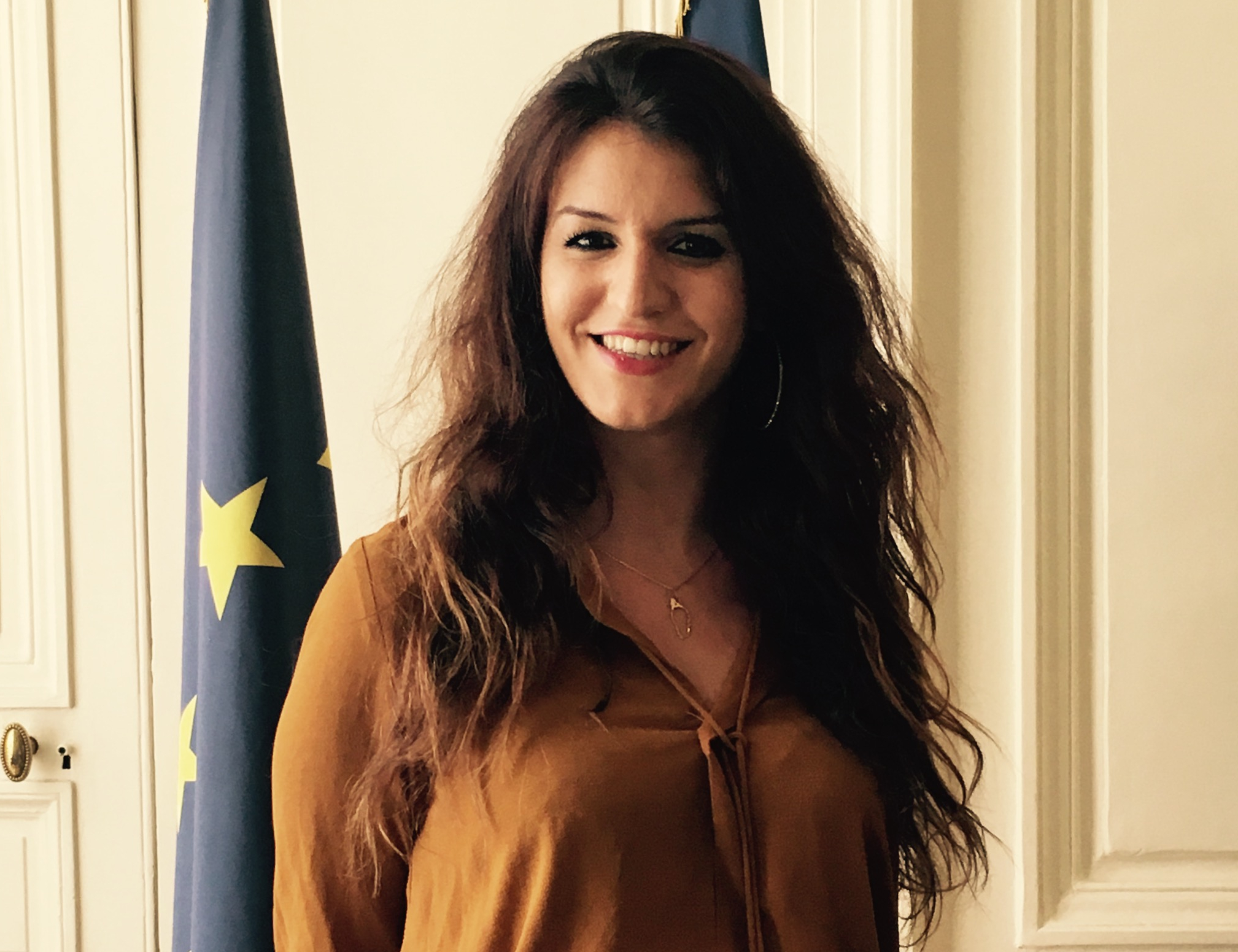 Los posados eróticos de la ministra Marlène Schiappa para la revista ...