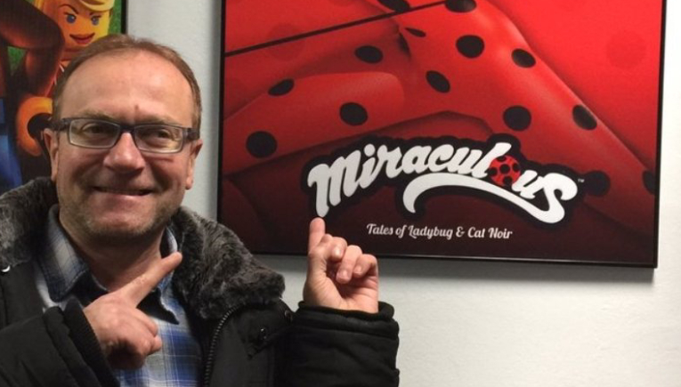 Muere el actor de doblaje Jesús Barreda ('The Crown', 'Glee') a los 60 años