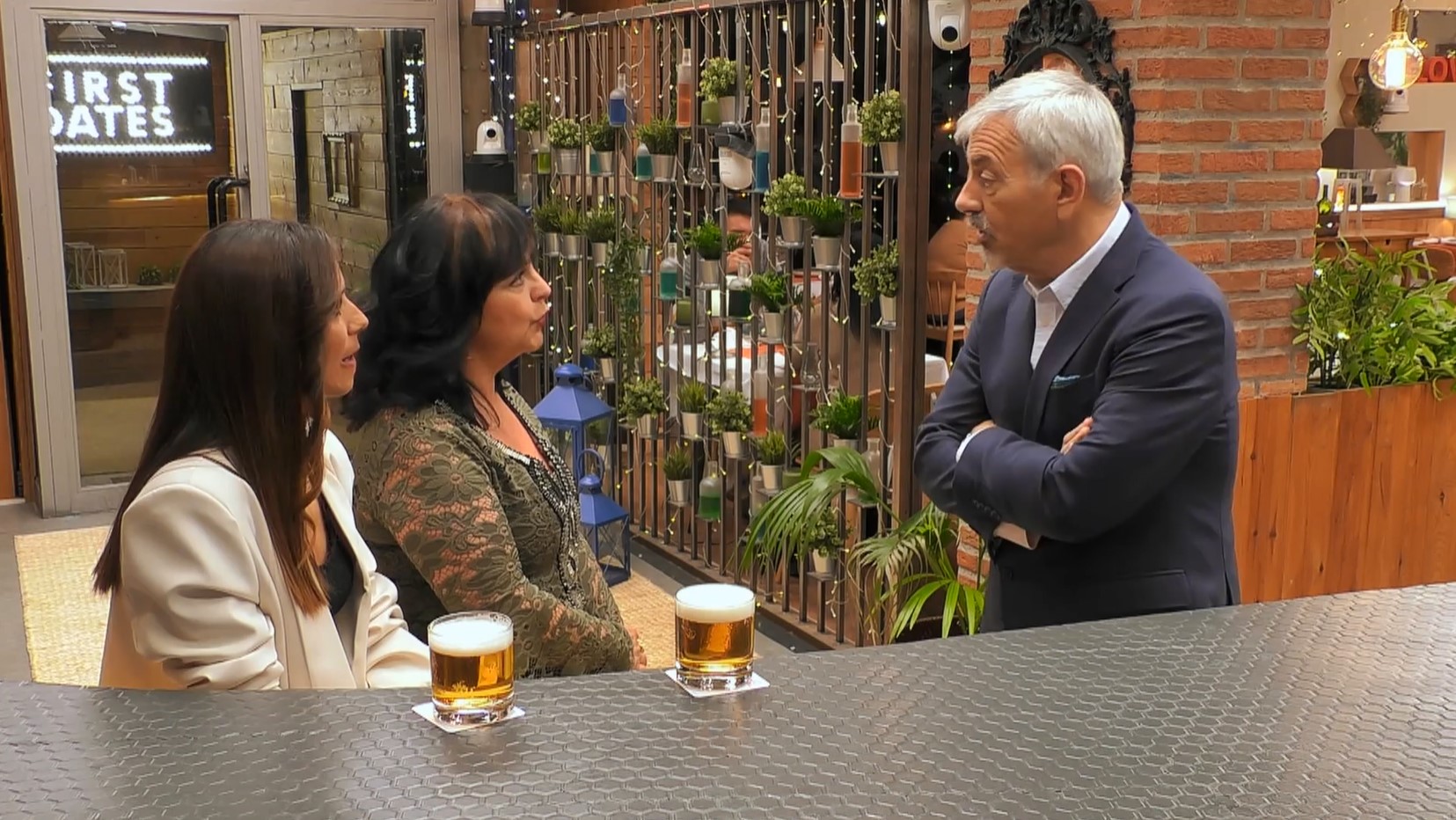 Tía y sobrina acuden a 'First dates' en busca del amor, pero las dos ...