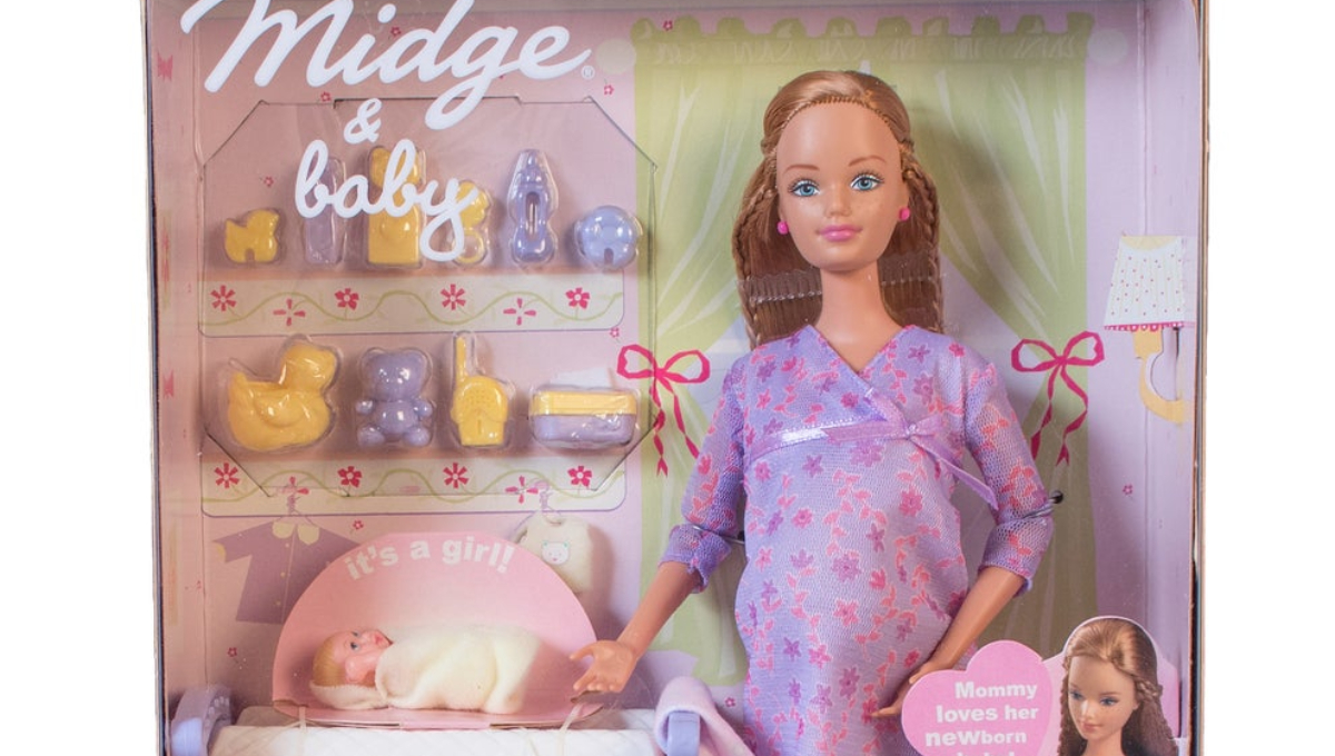 La polémica muñeca de Barbie que fue retirada del mercado y que ...