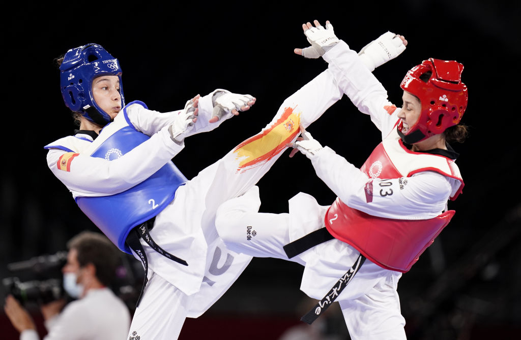 Adriana Cerezo cae en las semifinales pero gana la medalla de bronce