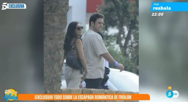 La "romántica" escapada de Froilán "con una amiga" a Ibiza