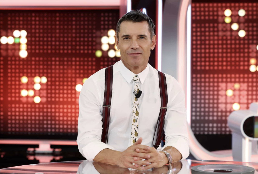 Moderna y minimalista: así es la casa de Jesús Vázquez y su marido a ...