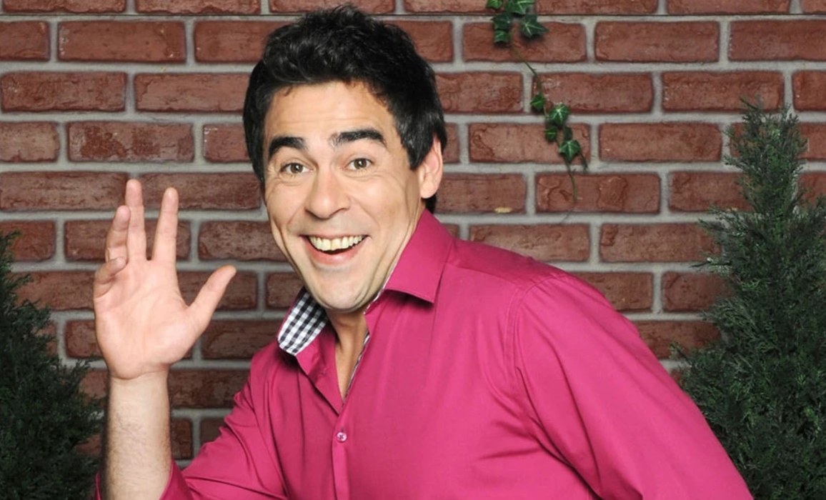 El cambio físico de Pablo Chiapella, el actor que interpreta a Amador ...
