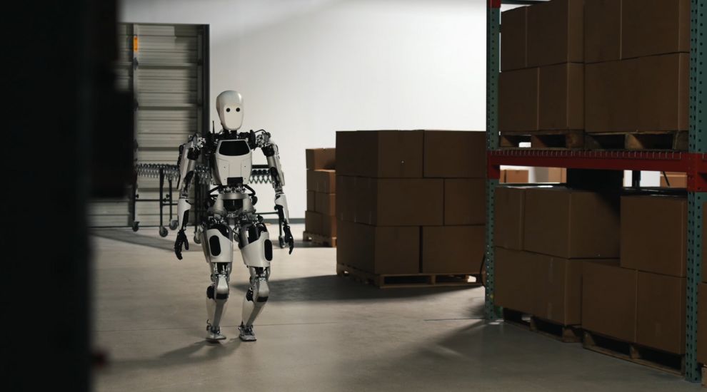 El nuevo robot humanoide Apollo podría ser el próximo rival del robot ...