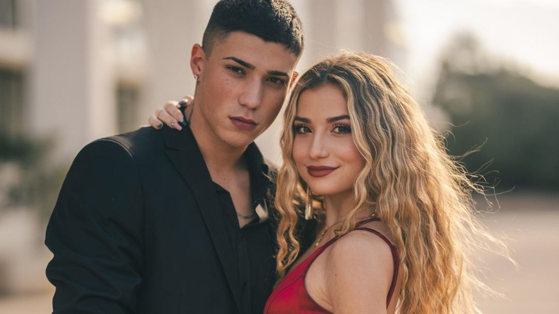 Así es la 'tiktoker' Sofía Surfers, gran bailarina y hermana de Lola Lolita