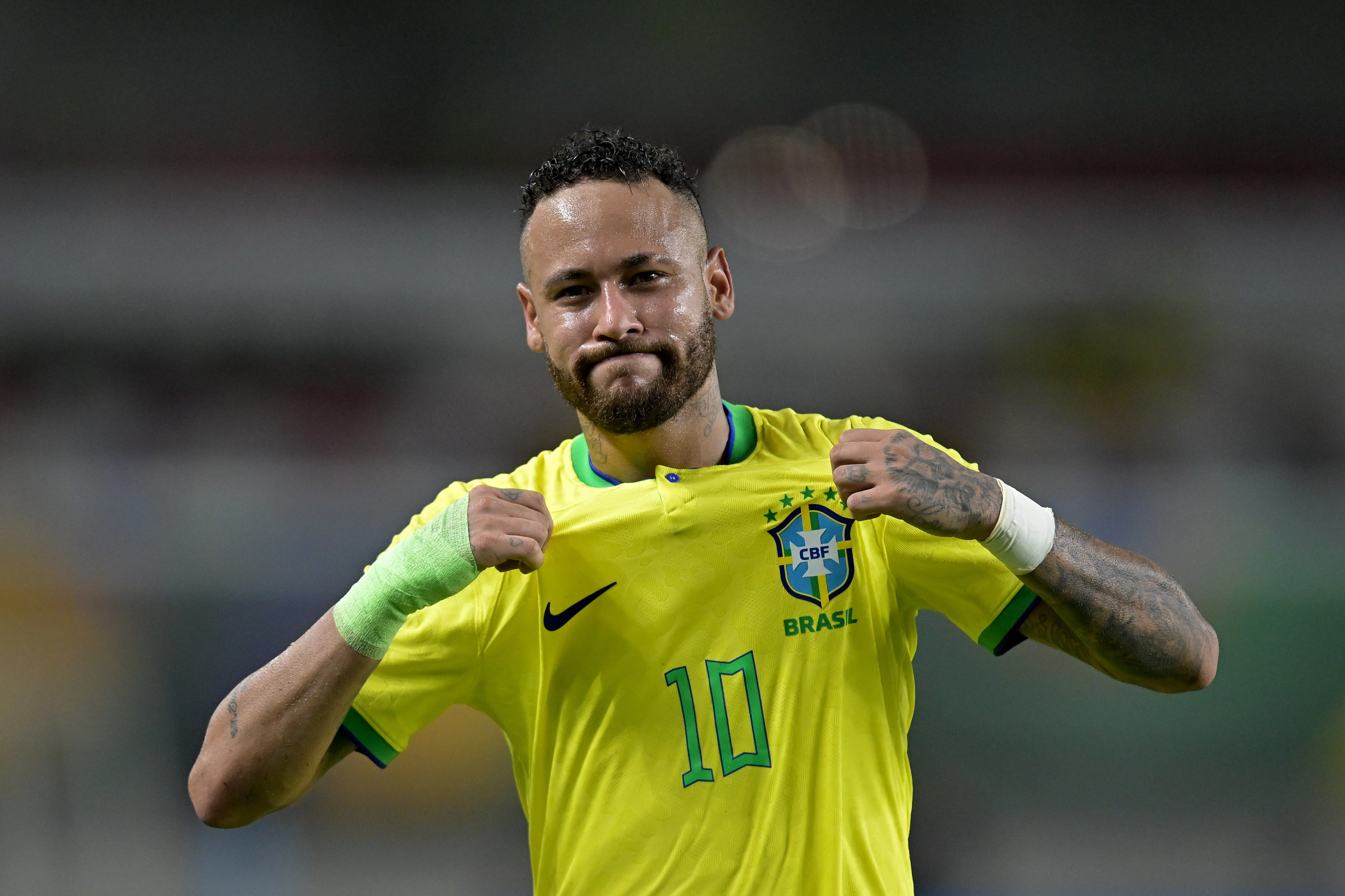 Neymar: la gran leyenda goleadora de Brasil... sin Mundial ni Copa América