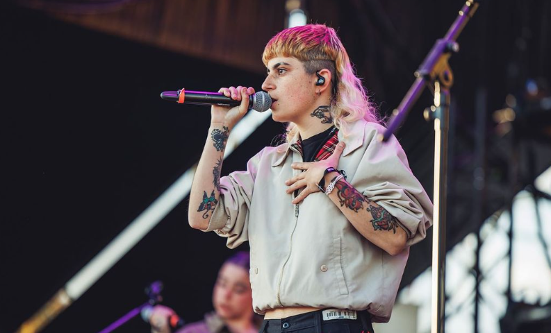 Quién es Jimena Amarillo, la artista de la nueva ola a la que admira Aitana