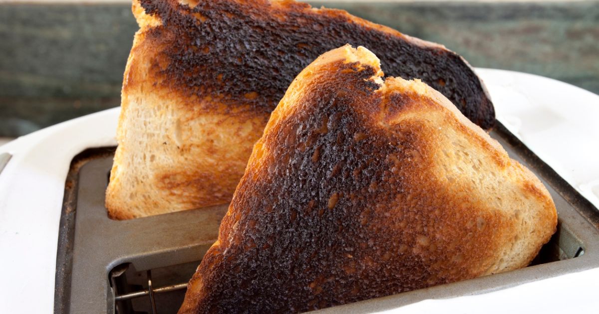 Por qué comer tostadas quemadas es malo para tu salud: esta es la ...