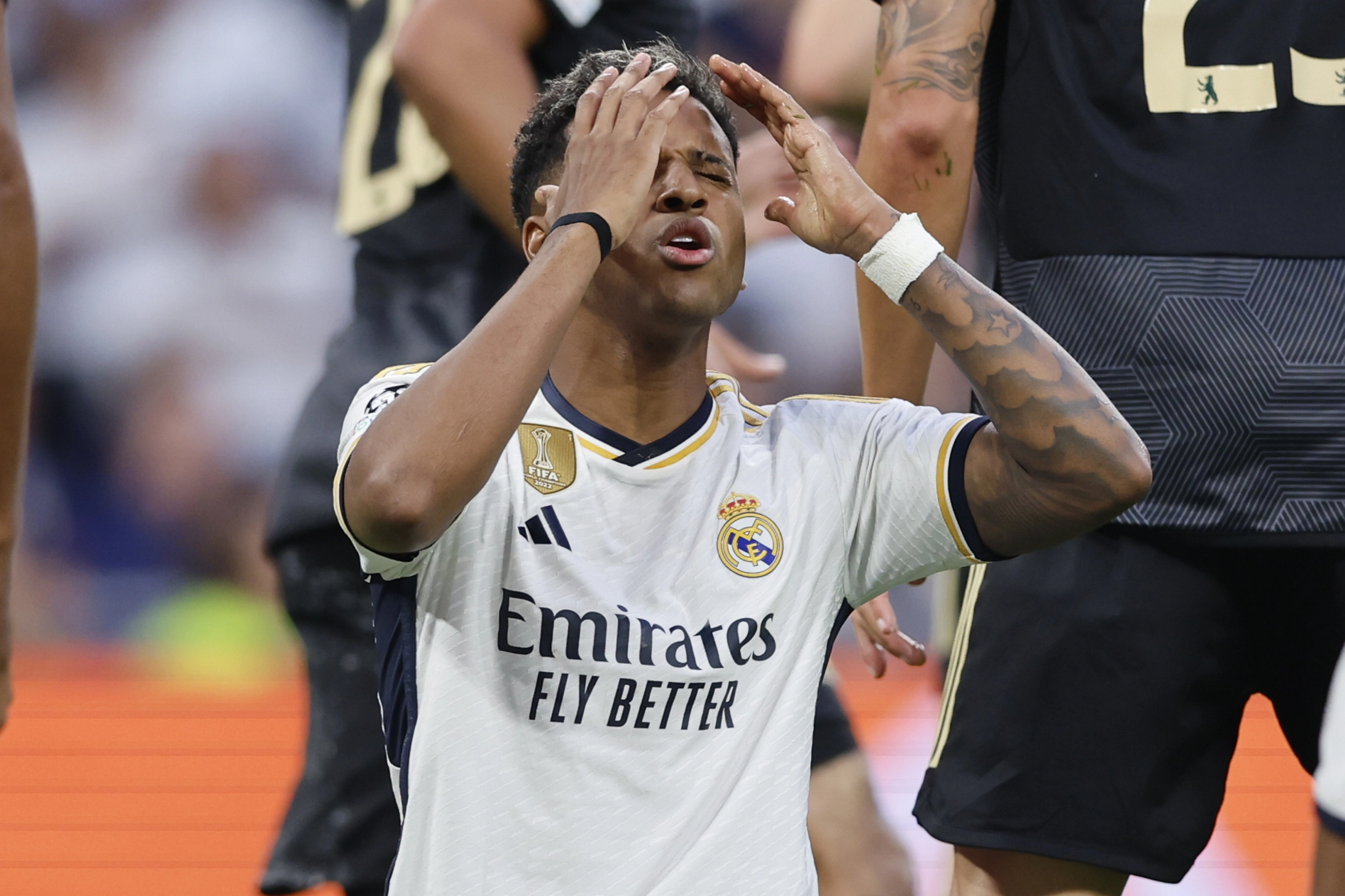 Rodrygo asusta al Real Madrid: vuelve tocado de Brasil