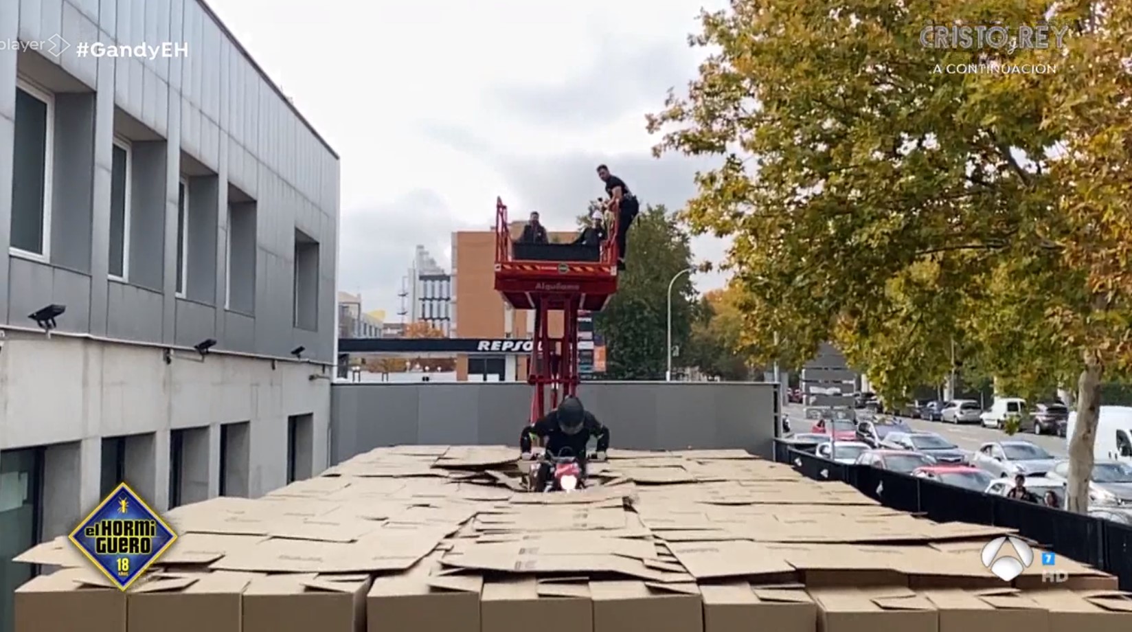 Susto en 'El Hormiguero' en la sección de 'La mujer adrenalina' con ...