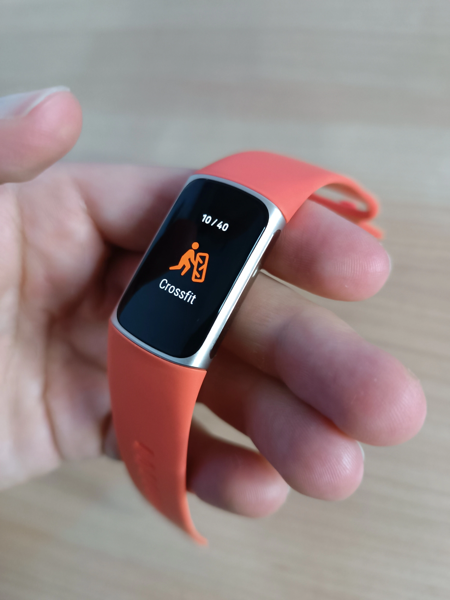 Google Fitbit Charge 6: gran precisión en sus mediciones, 40 deportes y ...