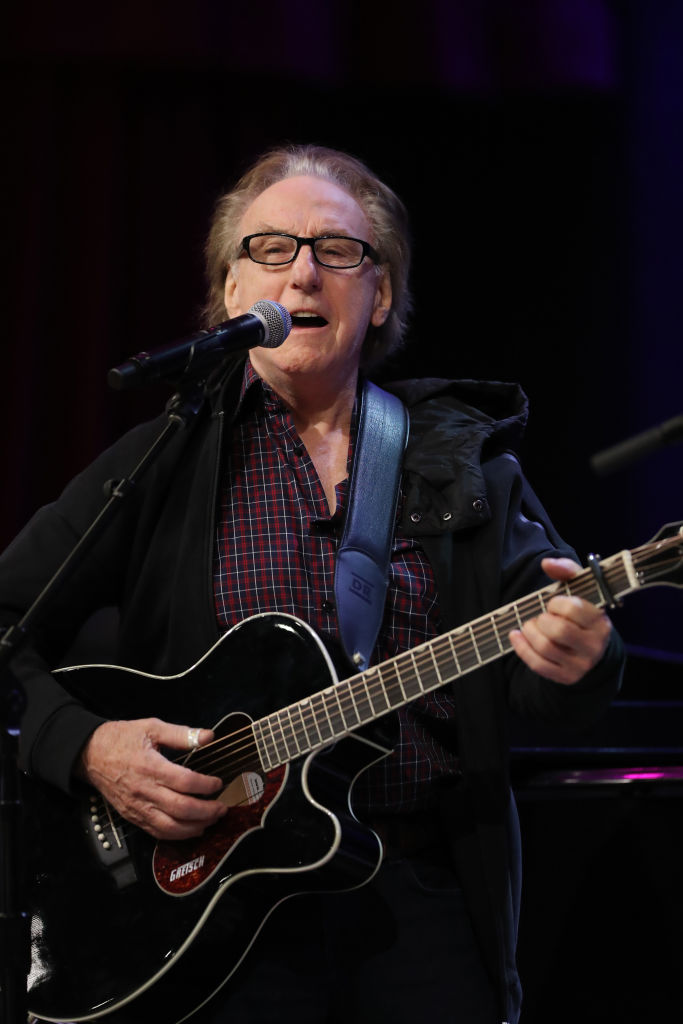 Muere el músico Denny Laine, guitarrista de Paul McCartney en los Wings ...
