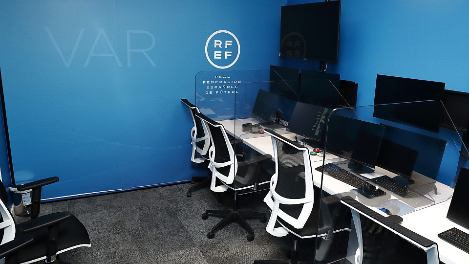 ¿Qué tecnología integra el VAR? Así funciona este sistema de ...