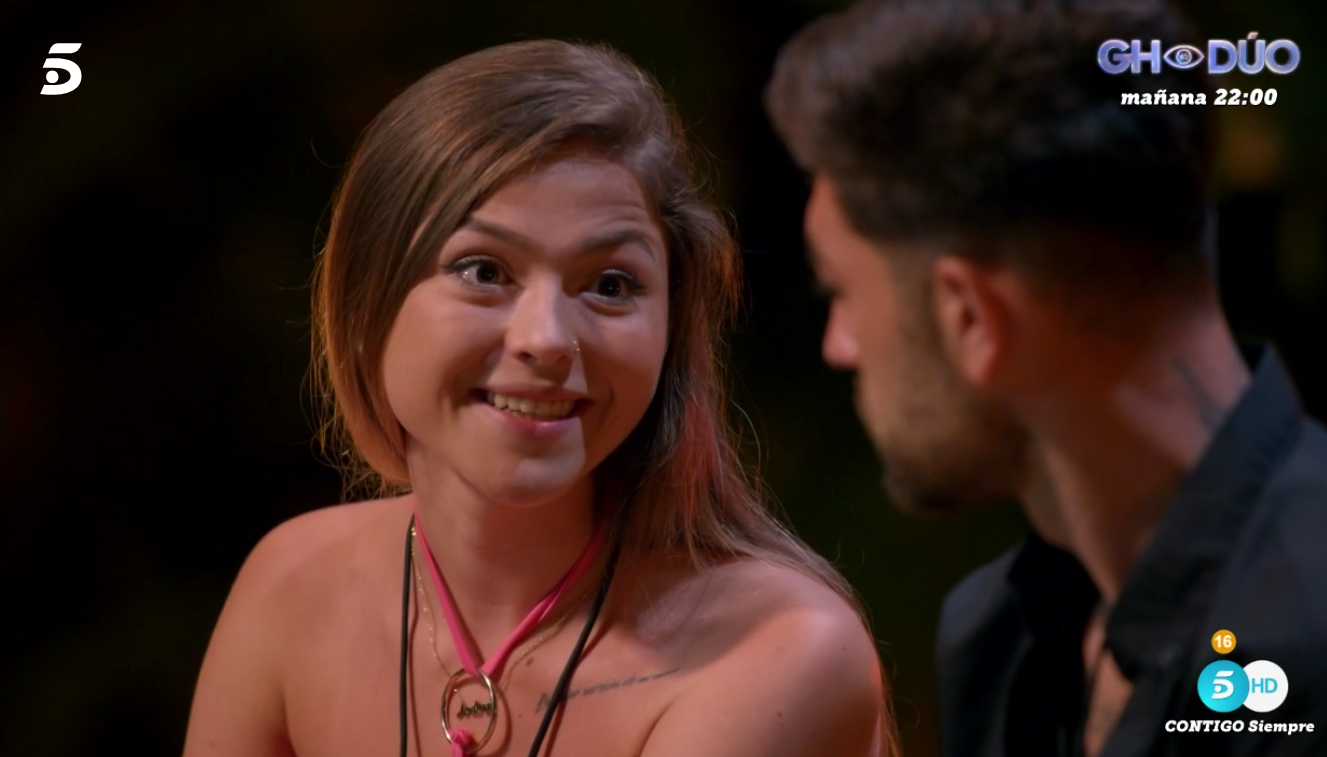 La tensa primera hoguera de confrontación de 'La isla de las ...