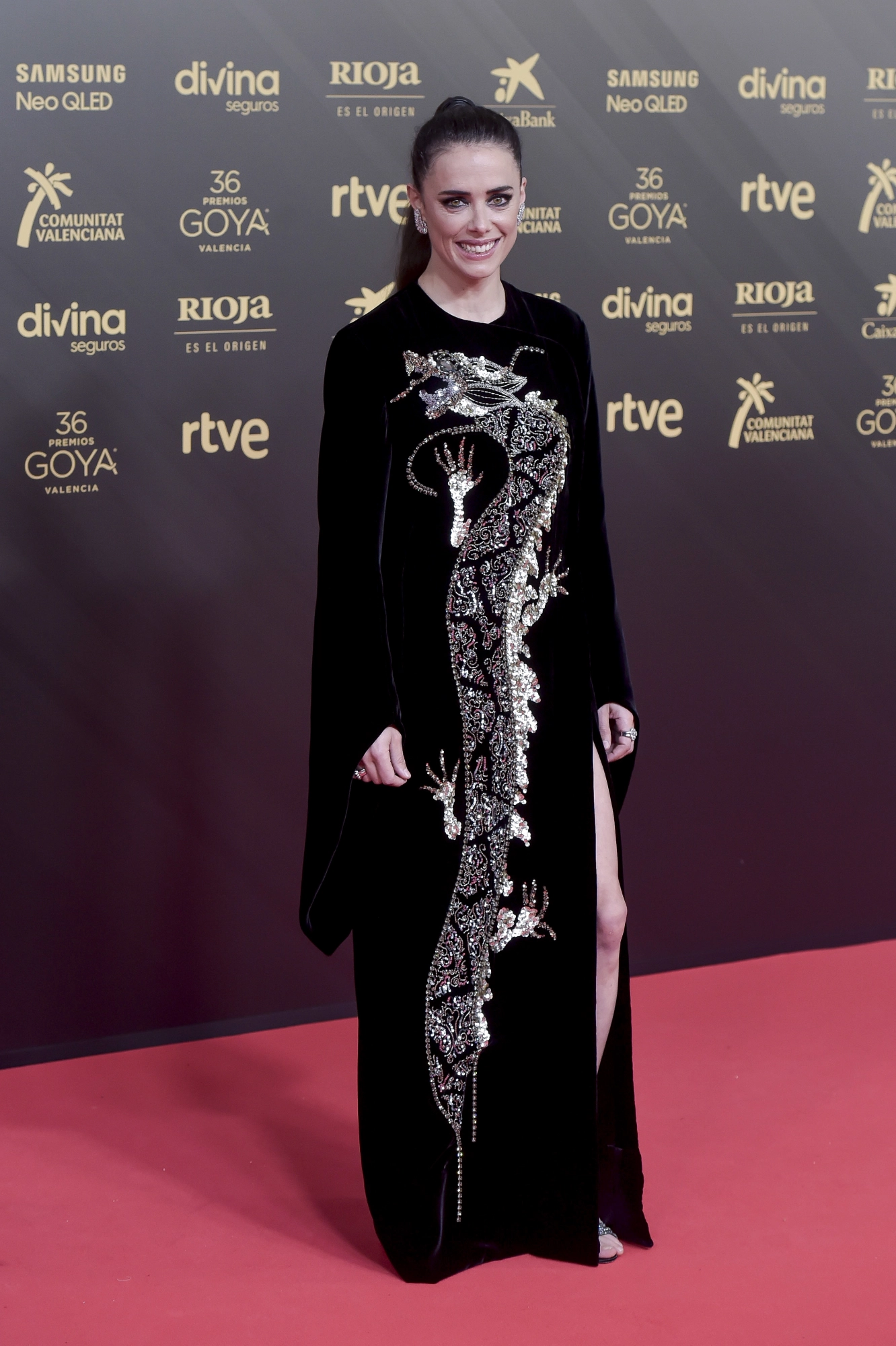 Patricia López Arnaiz, Laia Costa y Carolina Yuste entre las nominadas mejor vestidas de los ...