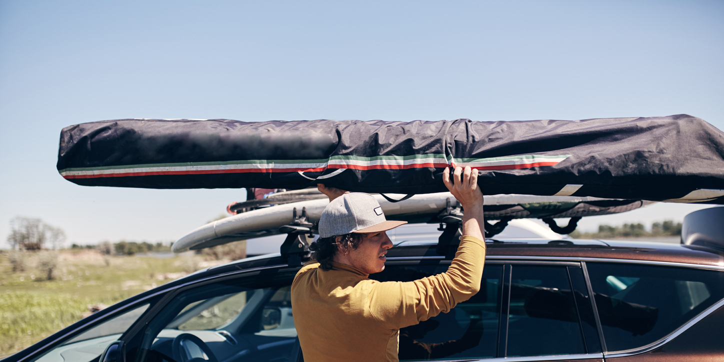 ¿Cómo se debe llevar la carga en la baca del coche? La DGT lo aclara