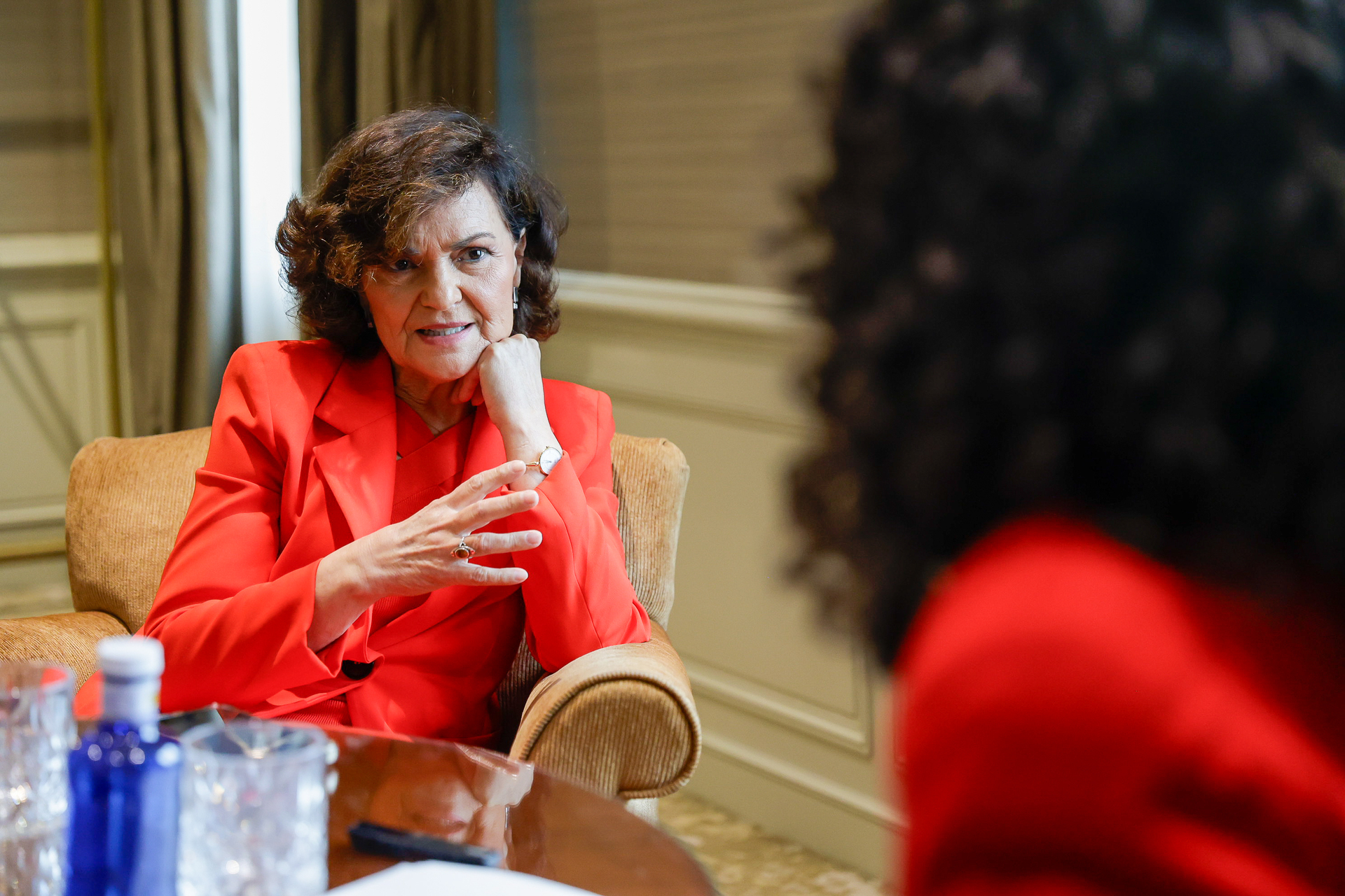 Carmen Calvo: "A los hombres les cuesta mucho aceptar que una mujer ...