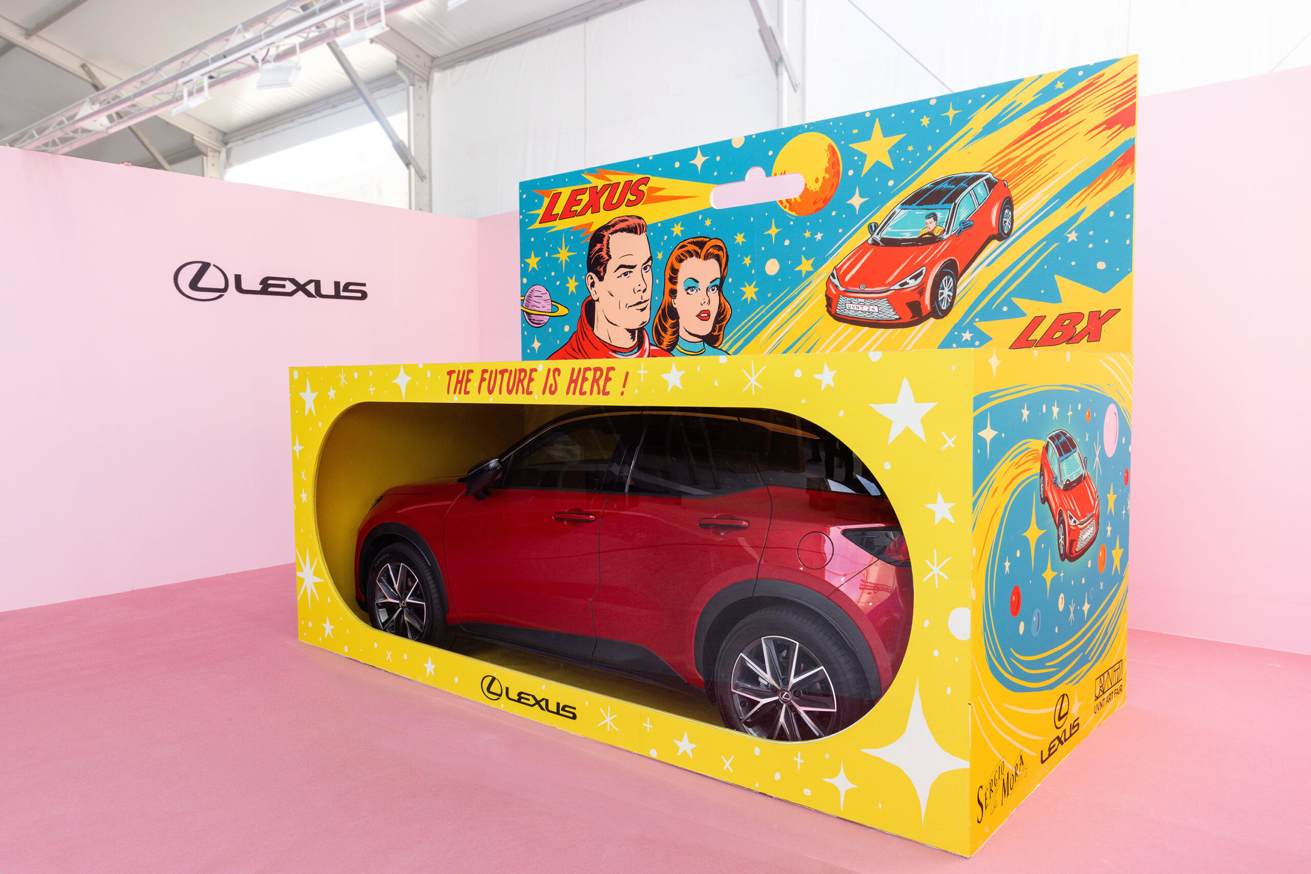 La interpretación del nuevo Lexus LBX by Sergio Mora se hace realidad en una exposición en Matadero