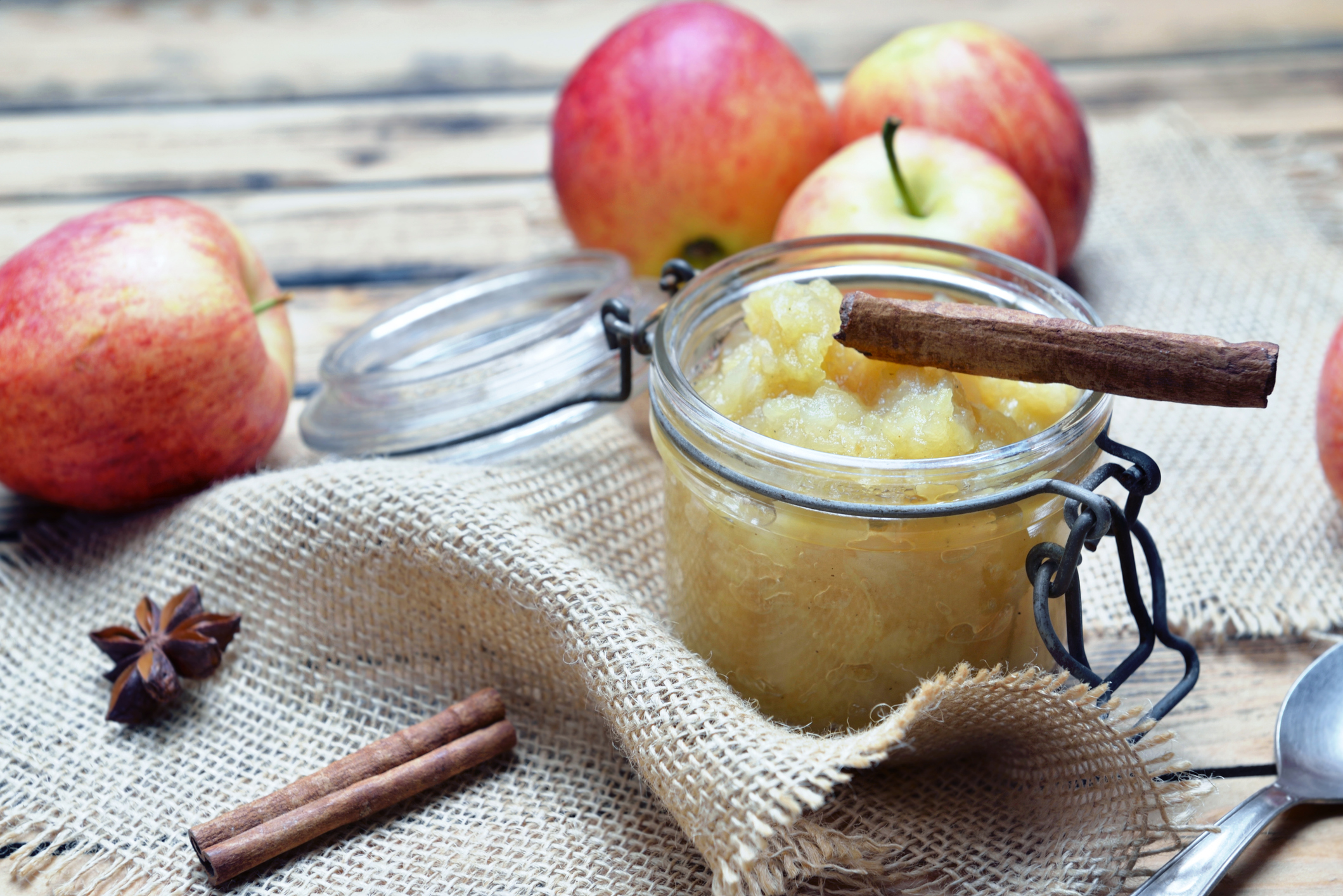 Compota de manzanas en microondas, un postre fácil y casero por menos ...