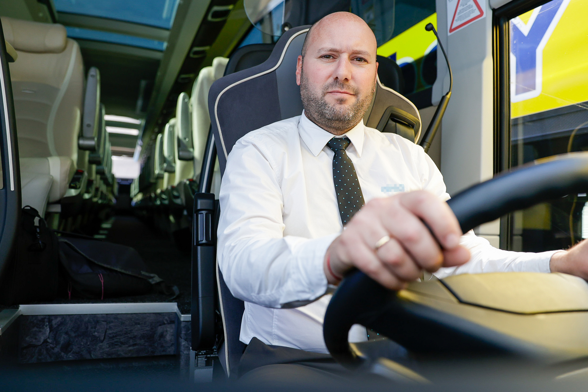 Transportes ultima una subvención de 2.000 euros por persona para ...