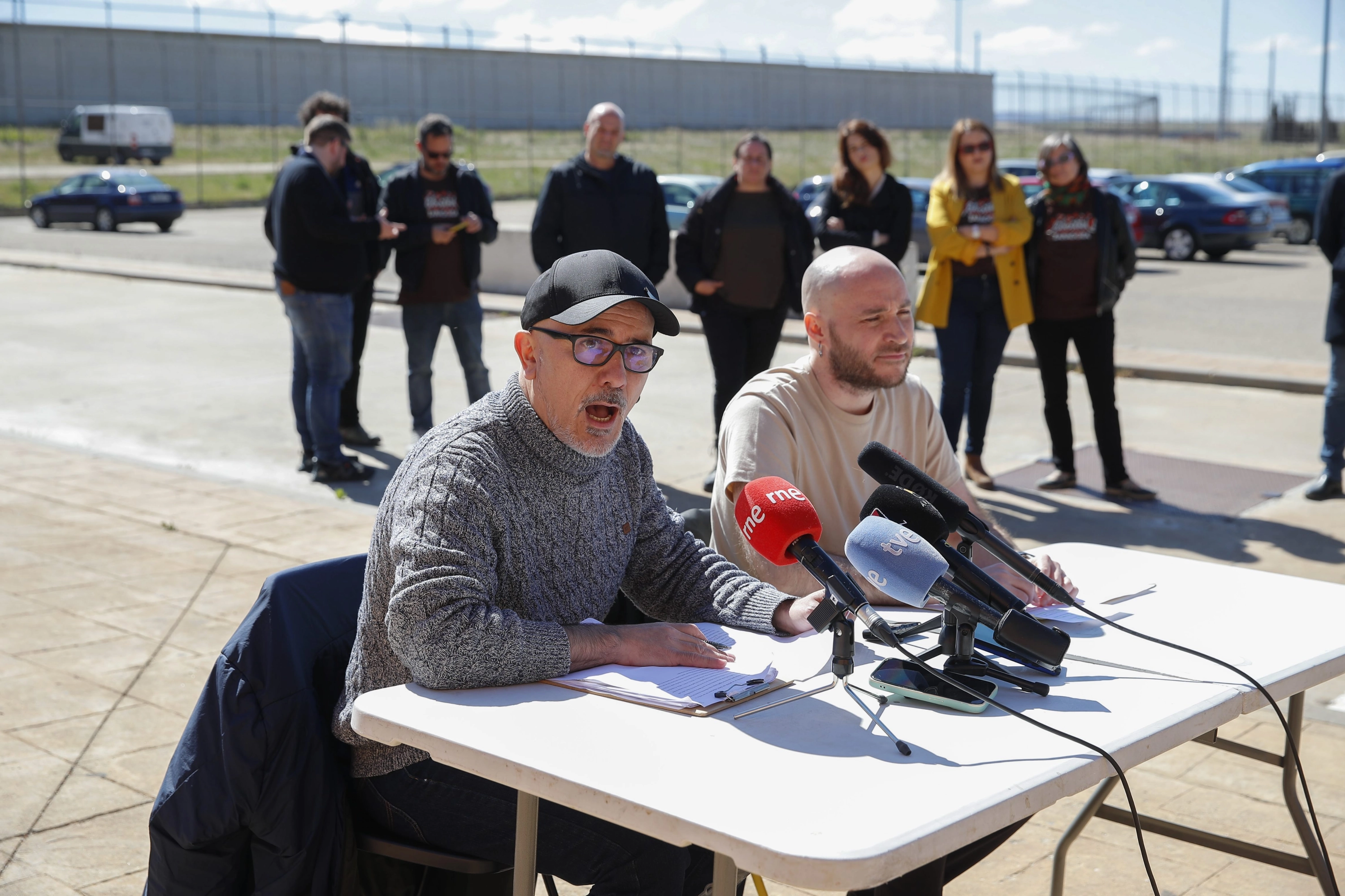 La plataforma Libertad 6 Zaragoza exige el indulto de los jóvenes ...