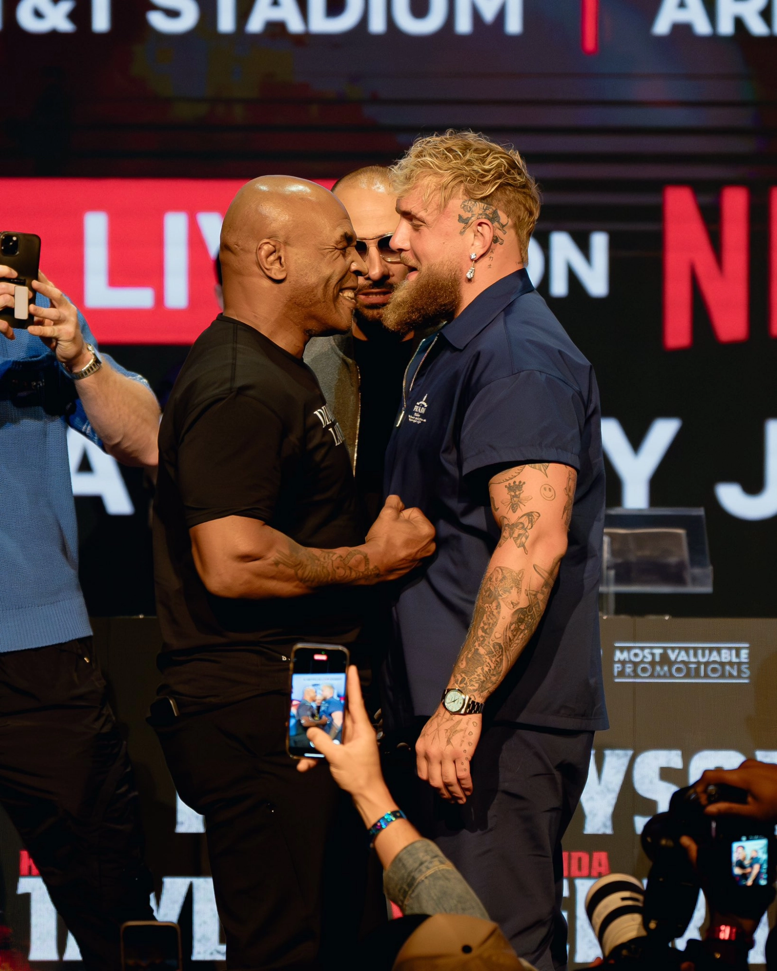 El manager de Jake Paul, sobre la pelea contra Mike Tyson: "La edad es ...